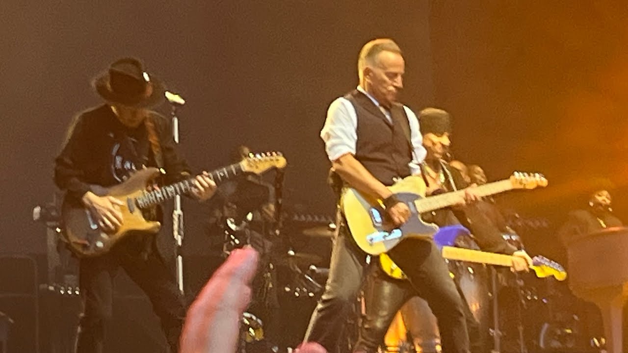 BRUCE SPRINGSTEEN BADLANDS LIVE. Madrid, June 14th 2024. - YouTube