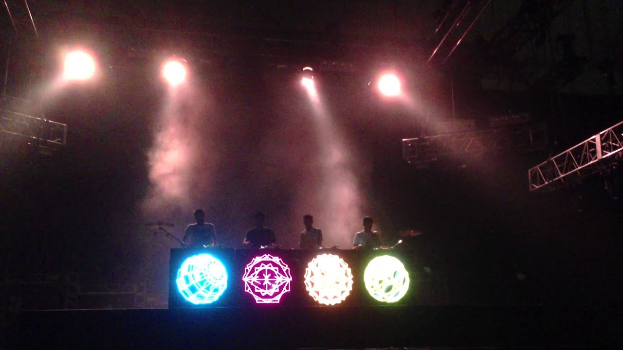 C2C - F.U.Y.A @ Summer Sonic 2013 Tokyo - YouTube