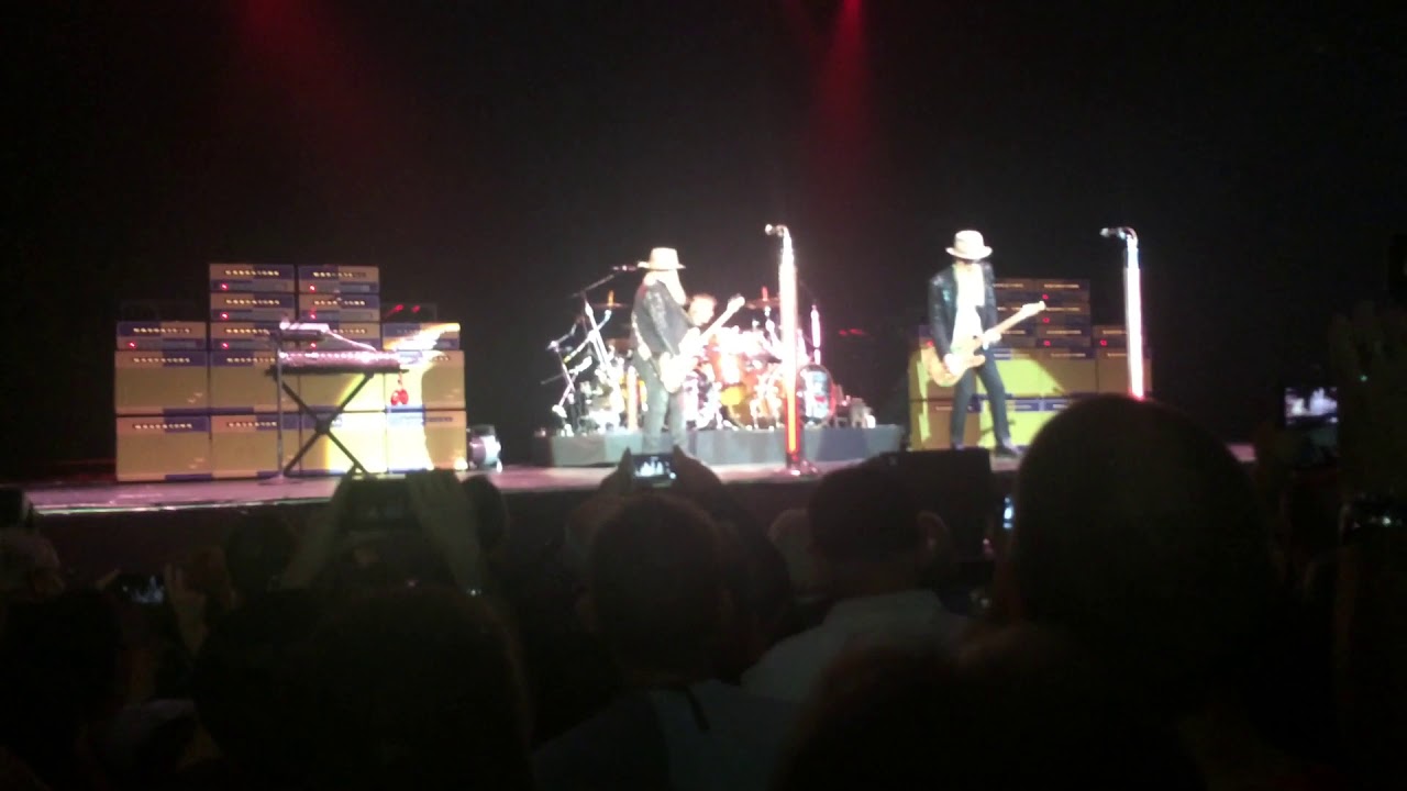ZZ Top à la Rockhal (10 Juillet 2019 - Got Me Under Pressure - YouTube