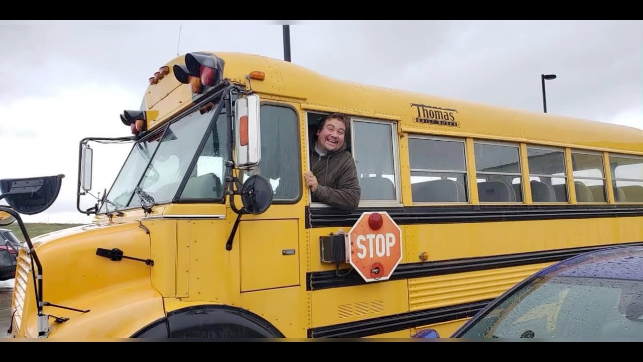 Adventure Bus. 1996 thomas Vista - YouTube