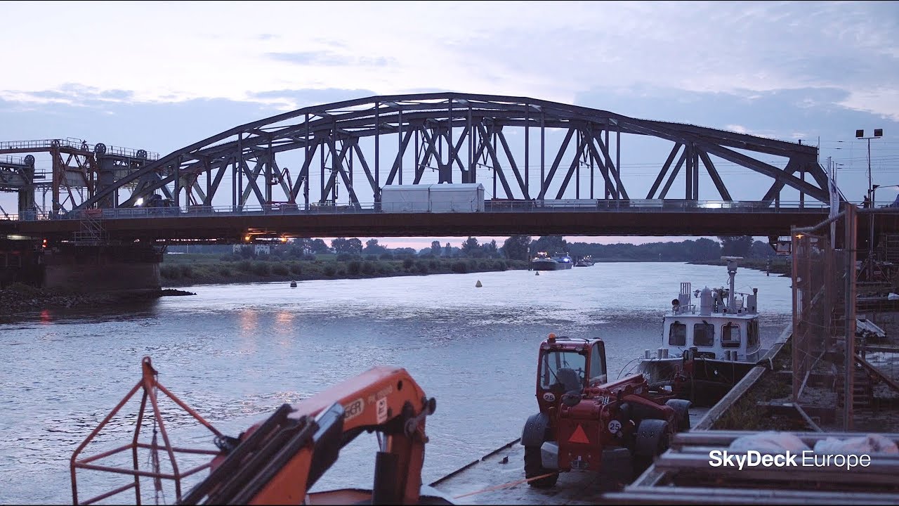 QuikDeck project at bridge in the Netherlands - YouTube