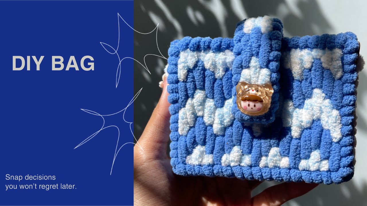 DIY Mini Plastic Canvas Bag - YouTube