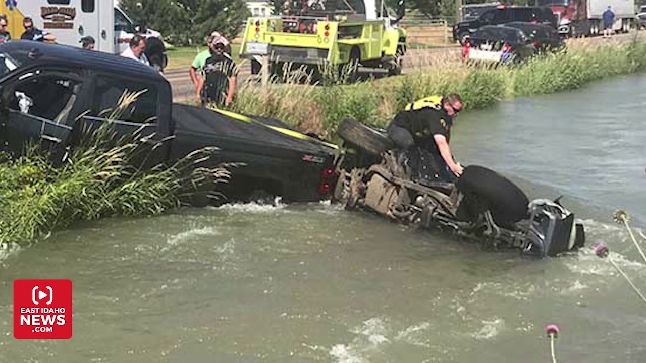 UPS driver honored for heroic actions at deadly crash - YouTube