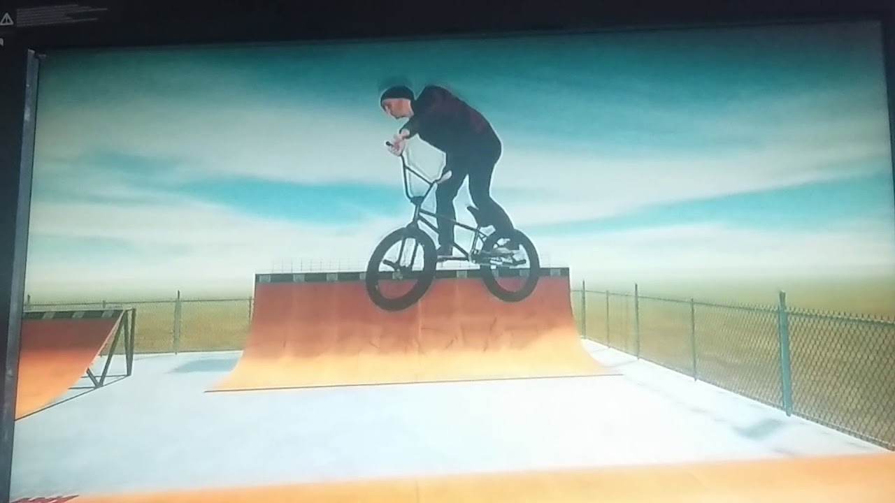 Playing pipe bmx streets on xbx 1 - YouTube