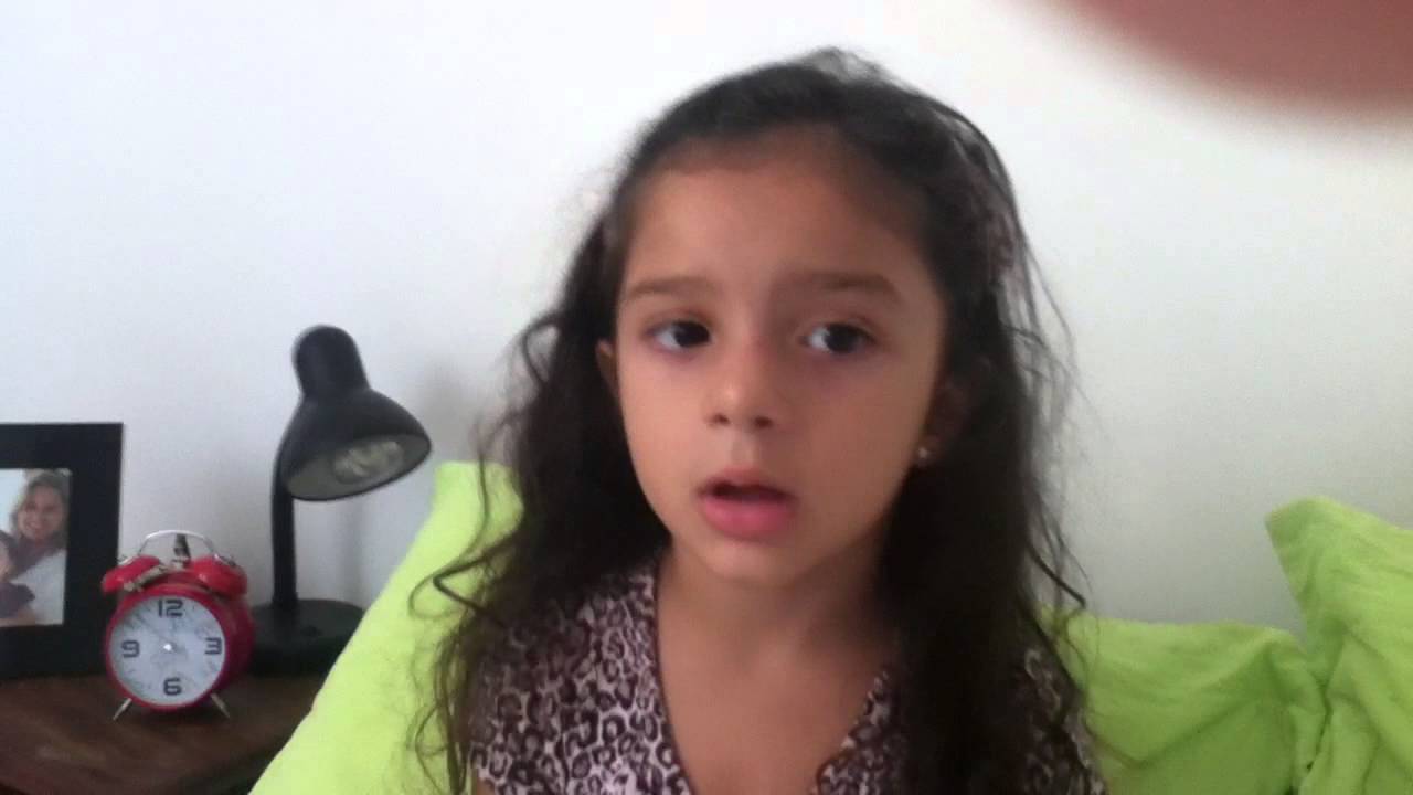 Barbara cantando ''call me meybe'' - YouTube