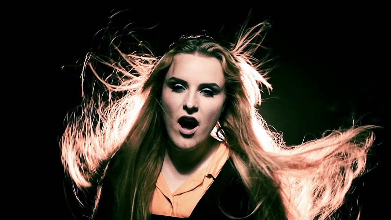 Alcyona - Enchantment (OFFICIAL MUSIC VIDEO) - YouTube