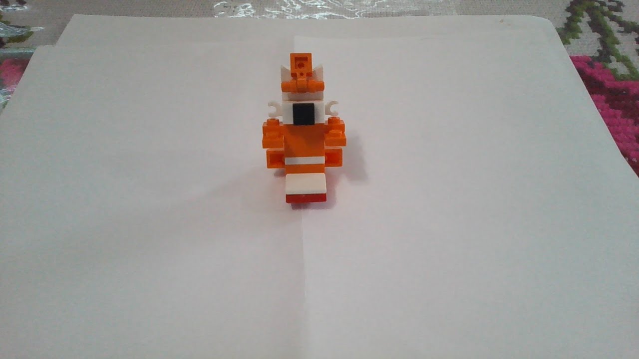 How to build tails from sonic in Legos - YouTube