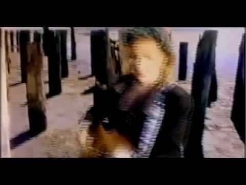 Mae Moore - I'll Watch Over You (1990) - YouTube