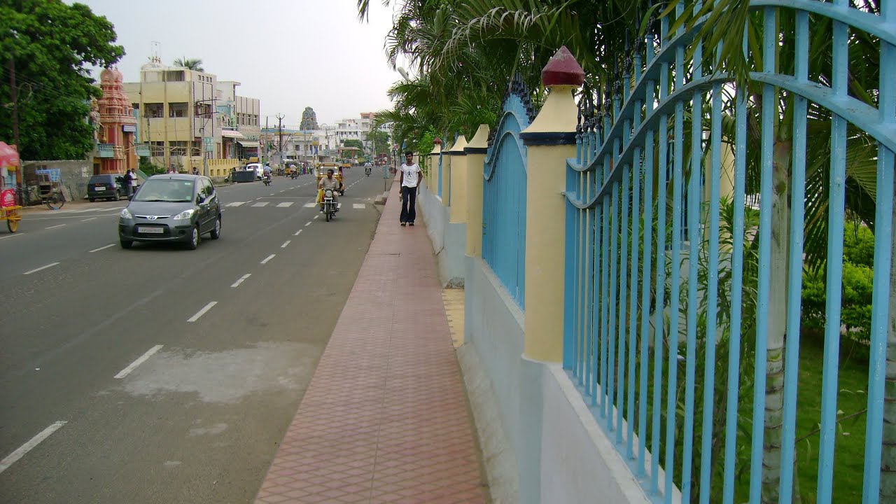 A Ride on Godavari Bund Road (Rajamahendravaram) - YouTube