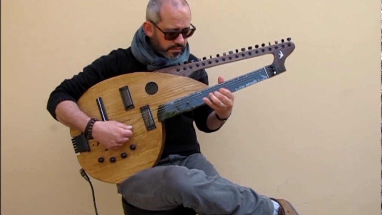 "Saroud" : The cosmic lute / lo laüt cosmic / le luth cosmique - YouTube