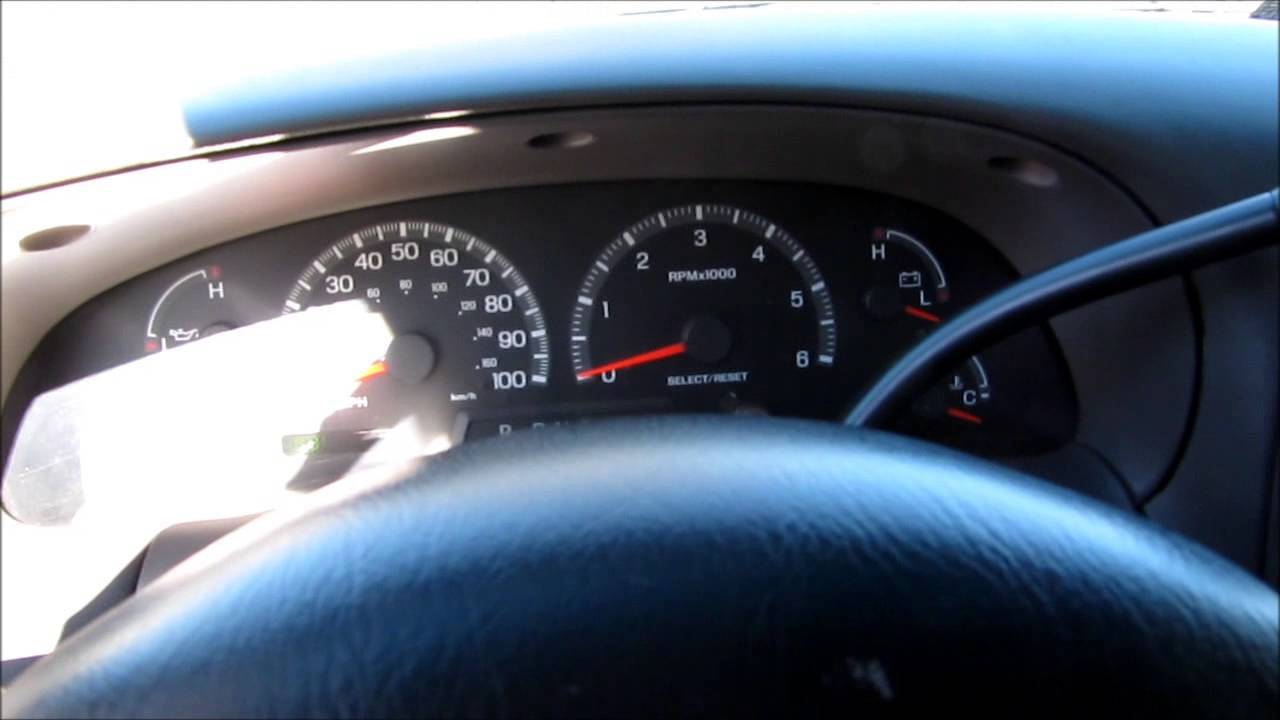Overview On The 2000 Ford F150 4X4 5.4L Triton V8 - YouTube
