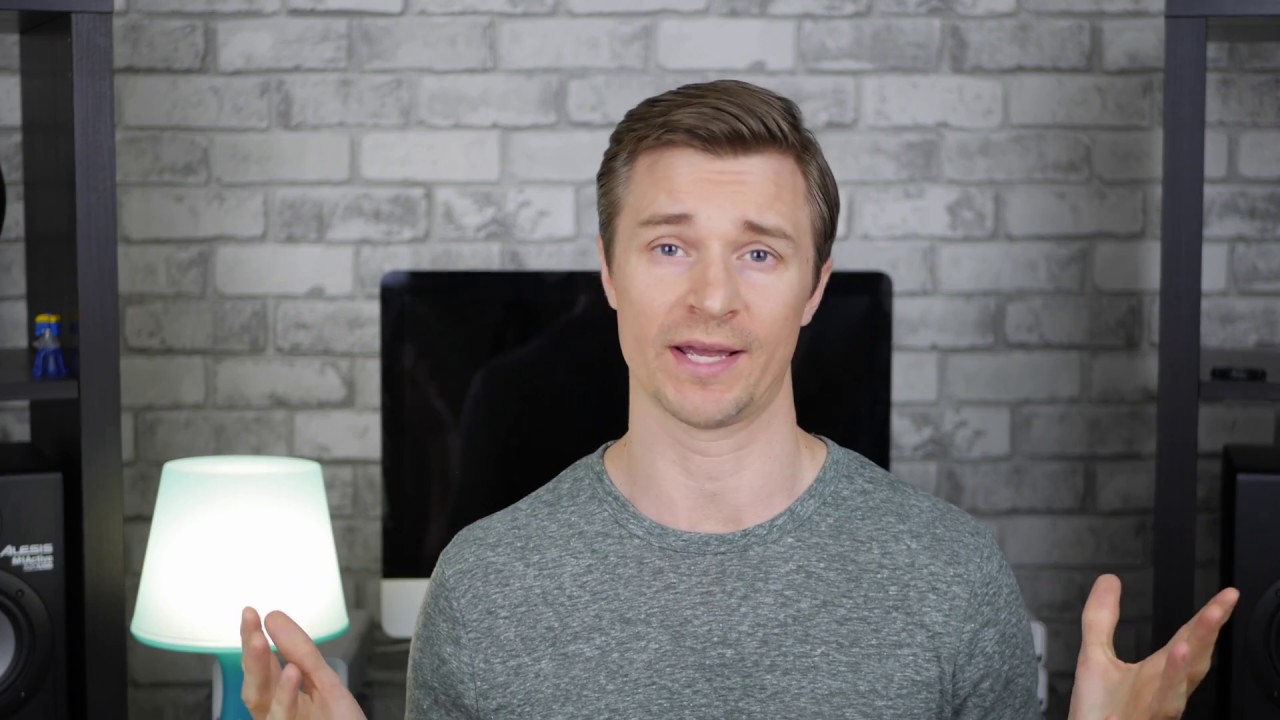 How To Write Stand Up Comedy - The John Cleese Method (Monty Python and ...