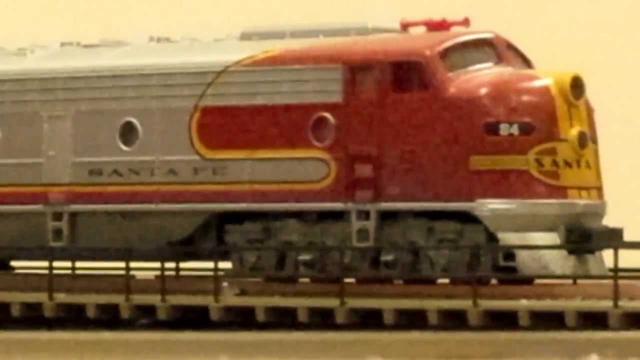 Walthers n scale 130' turntable - YouTube