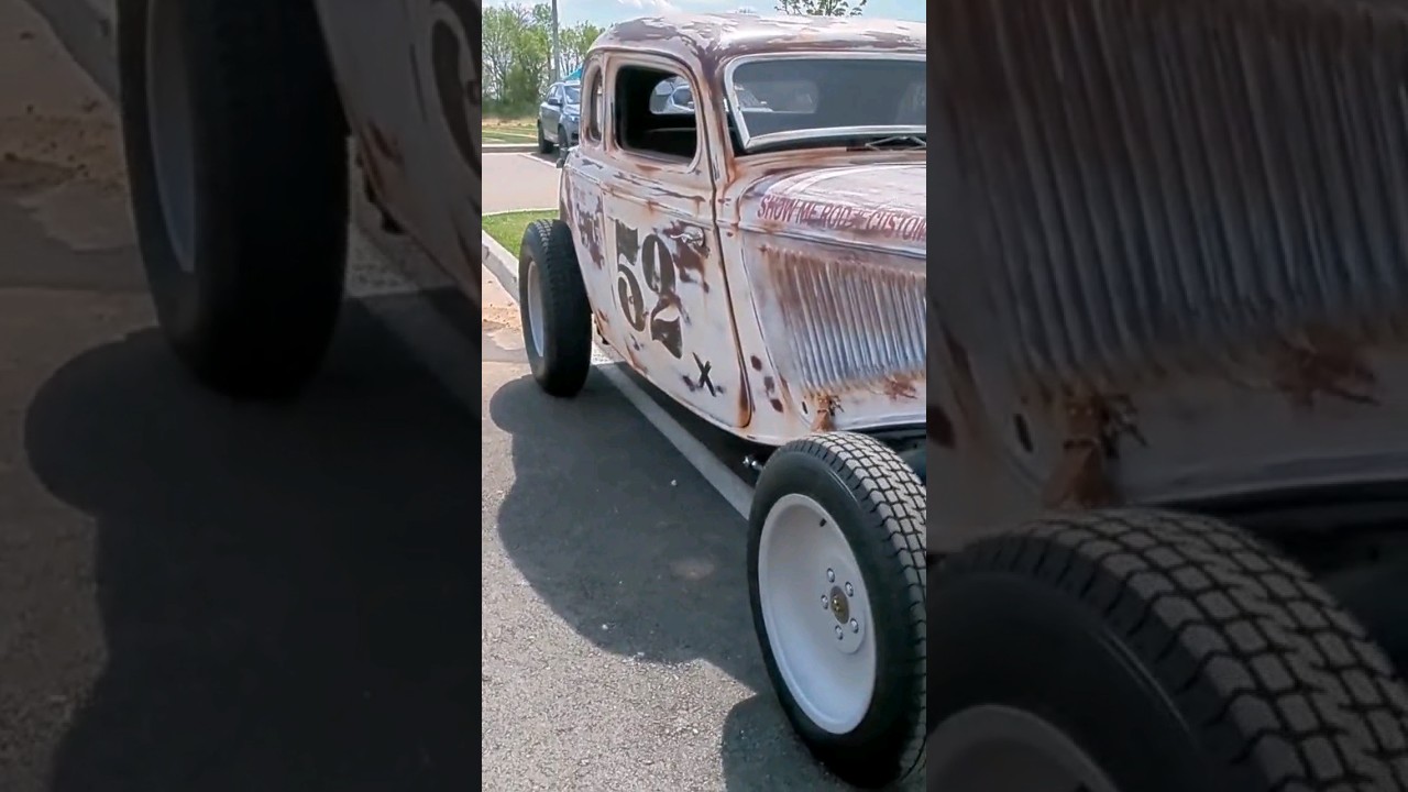 Show Me Rod And Custom with a couple amazing hot rods at Midwest Muscle ...