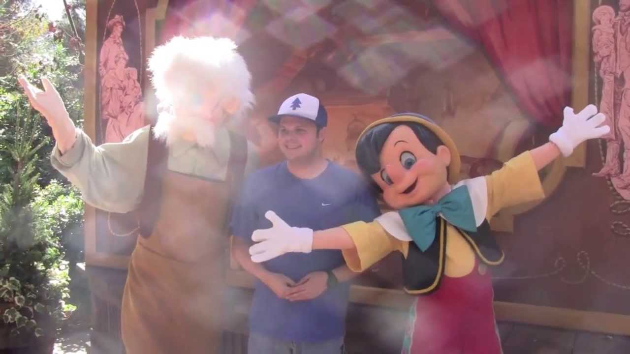 Meeting Pinocchio and Geppetto - YouTube