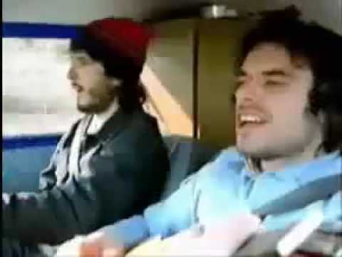 Phones 4u Flight of the Conchords Advert - YouTube