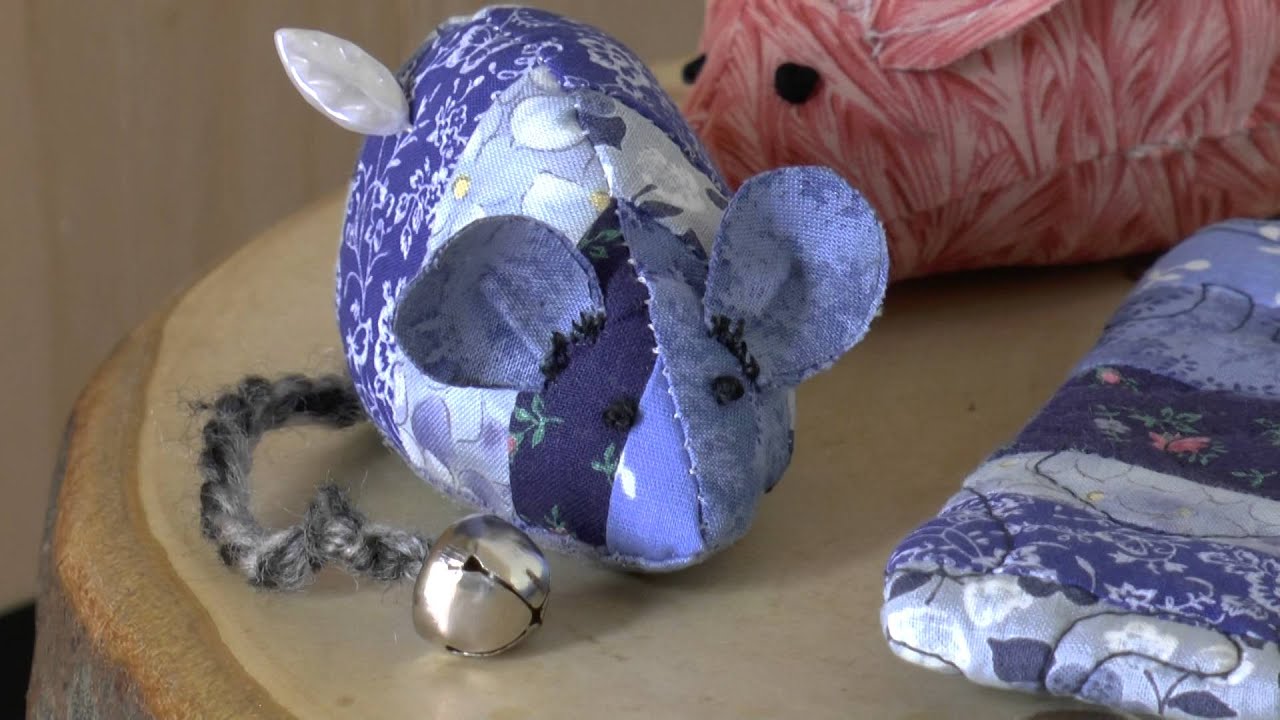 A Delightful Huddle of Mice Pin Cushions - YouTube