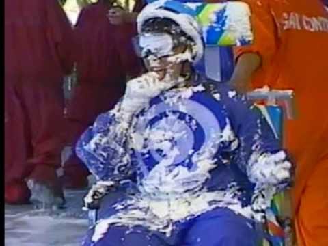 Spira in the Pie Pod at Nickelodeon' s Mega-Mess-A-Mania - YouTube
