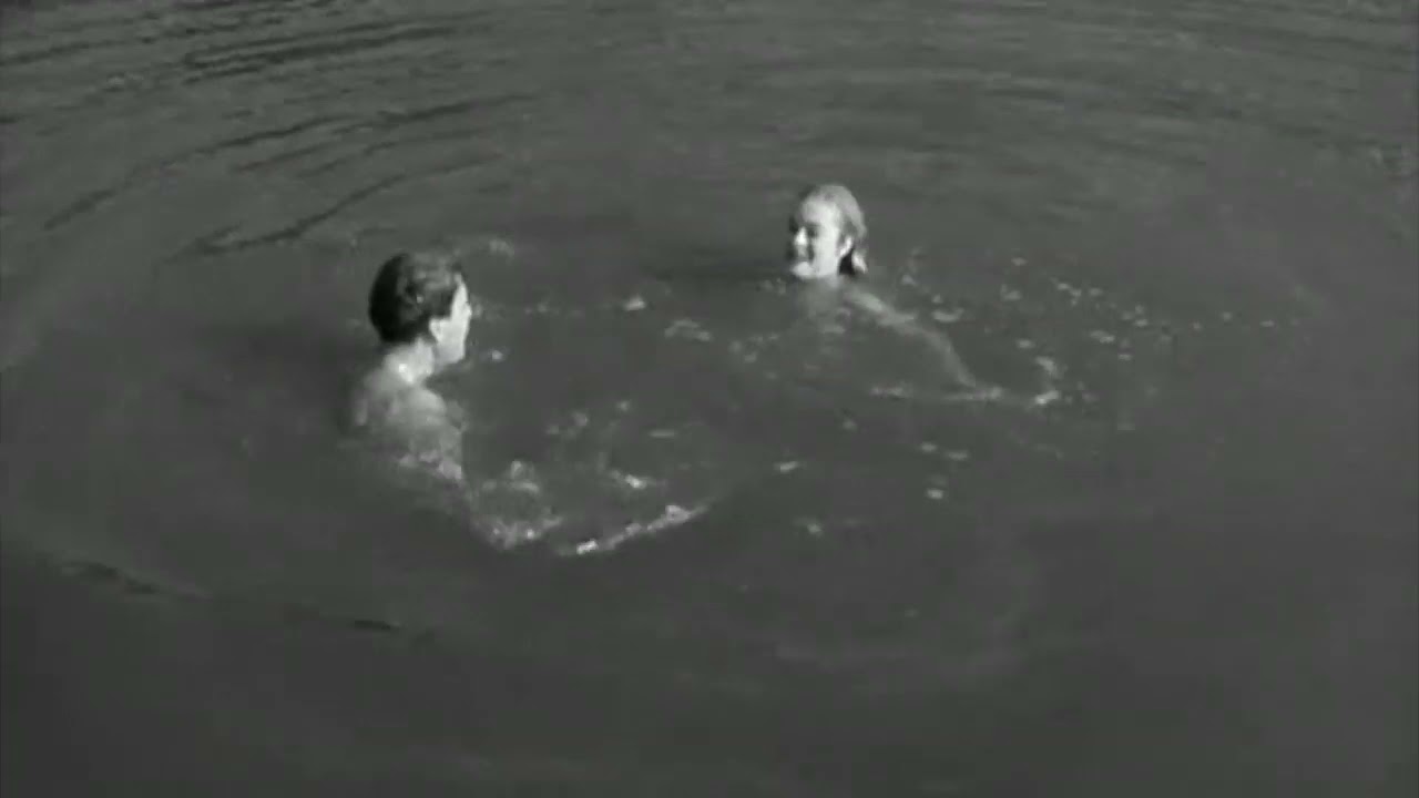 220 Lori Nelson In Revenge Of The Creature - YouTube