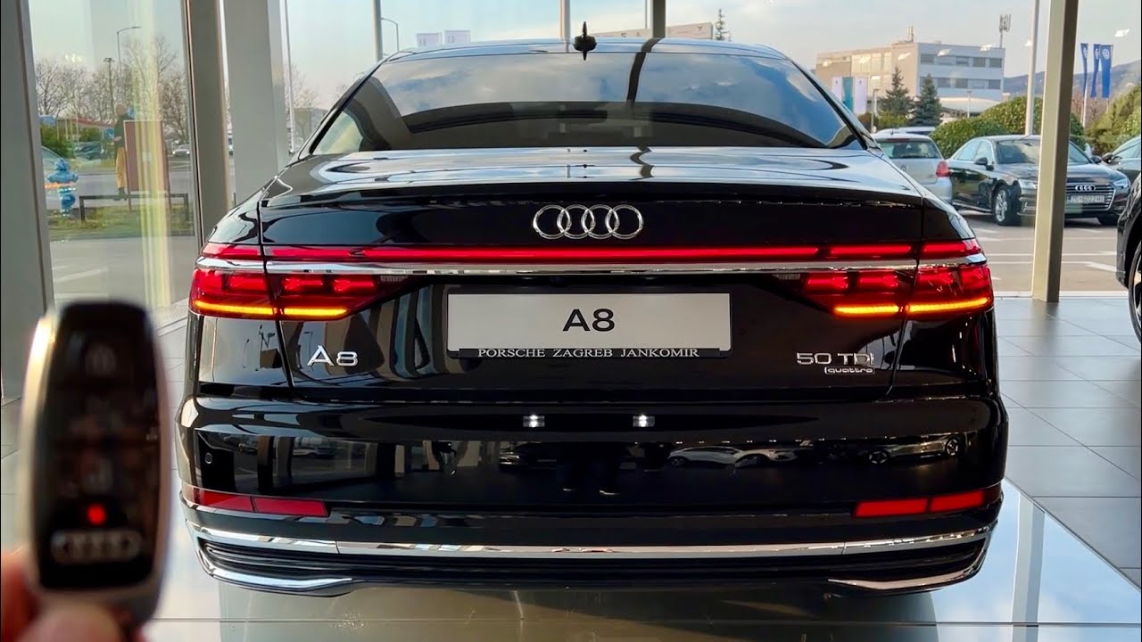 NEW Audi A8 2022 - CRAZY LIGHT show (OLED rear lights, DIGITAL Matrix ...