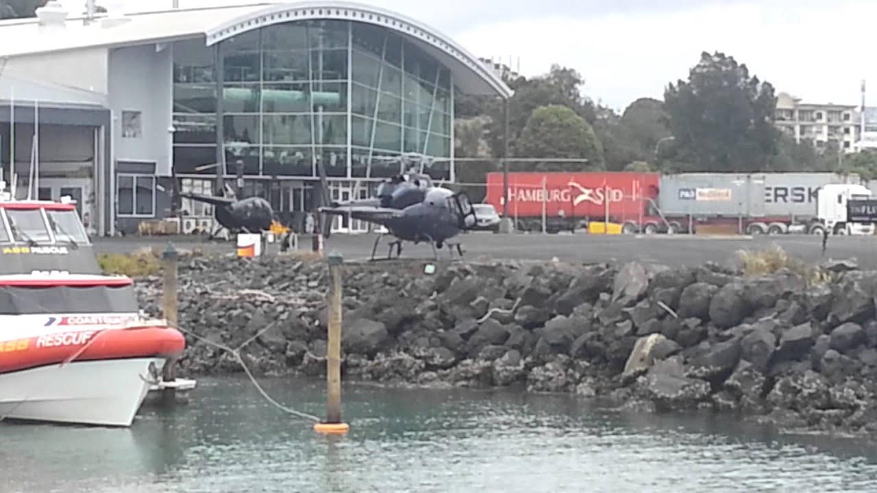 NZ Police Eagle Helicopter coming in to land - YouTube