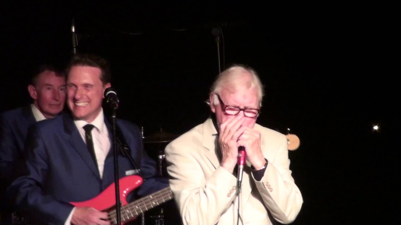 Dakota. The Rapiers & Brian Locking Lakeside 2015 - YouTube