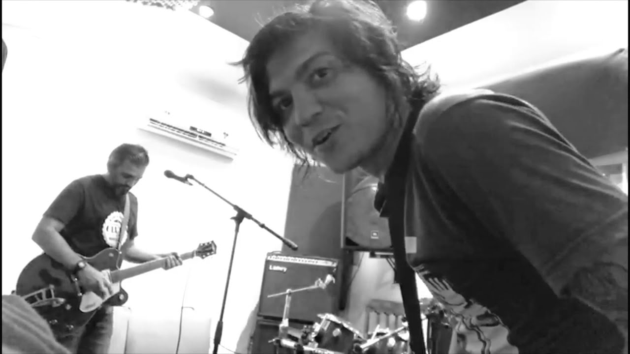 Johnny Bigode - Pororoca - YouTube