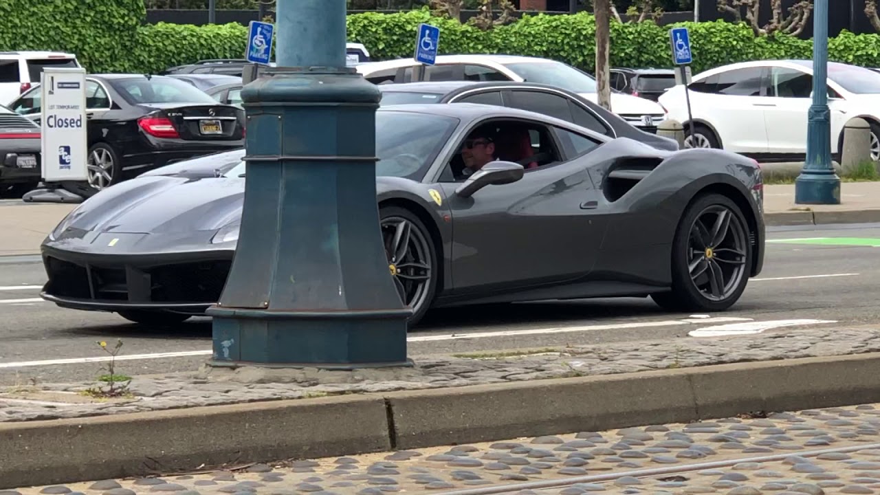 Ferrari 480 Spyder - Revving it up - YouTube