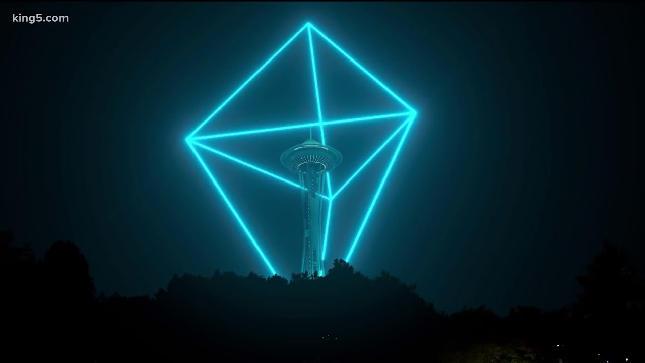 SEATTLE'S NEW YEAR'S 2021 LIGHT SHOW (PROJECT BLUE BEAM) - YouTube