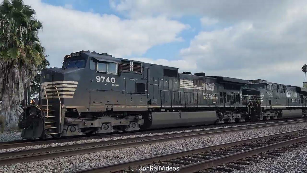 10/26/23 Pre: WB BNSF QNYCLAC with all NS power approach Pioneer Bl in Los Nietos, CA - YouTube
