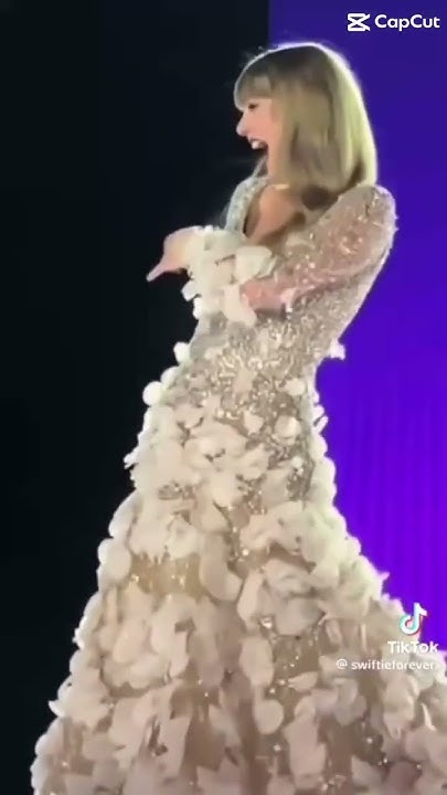 Taylor Swift emotions - YouTube