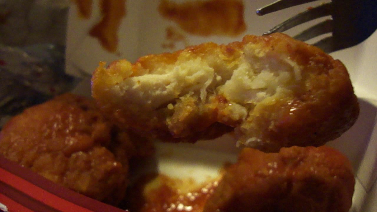 Sheetz habanero buffalo boneless chicken bites - YouTube