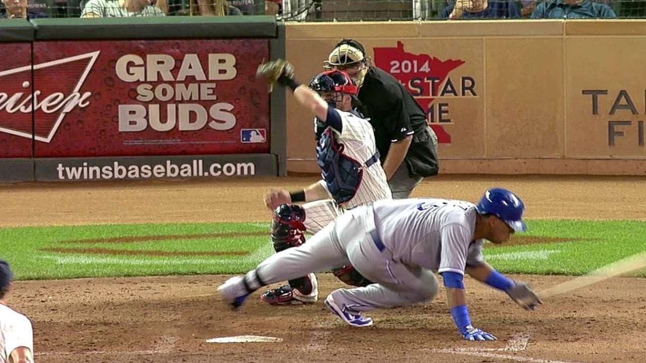 KC@MIN: Perez unhappy with Albers' brushback pitch - YouTube