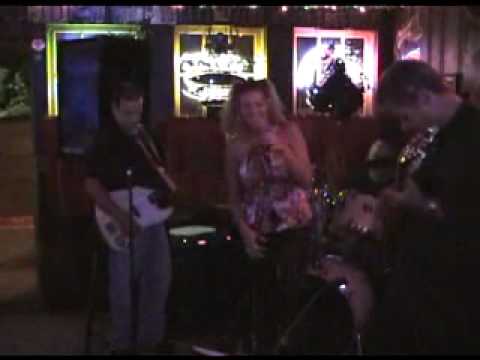 Elaine Tuttle with The Elevators Perform at The Great Notch Inn in ...