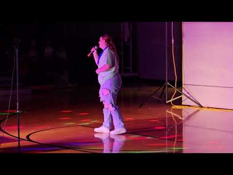Colleen sings AMAZINGLY AWESOME!!! - YouTube