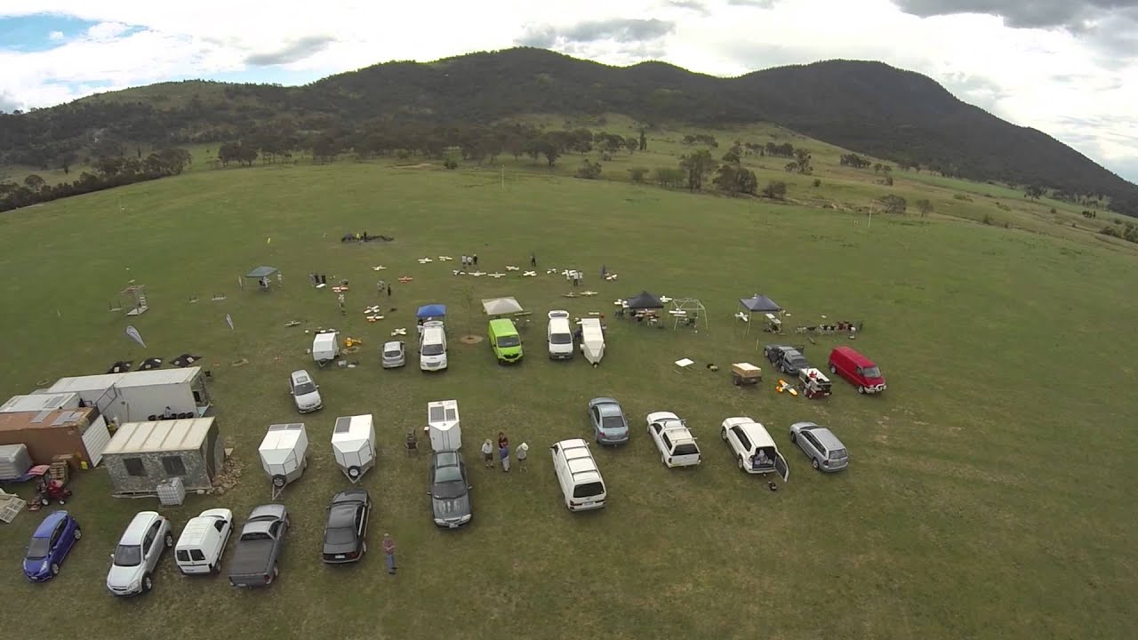 Australian Large Scale Pylon Racing - YouTube