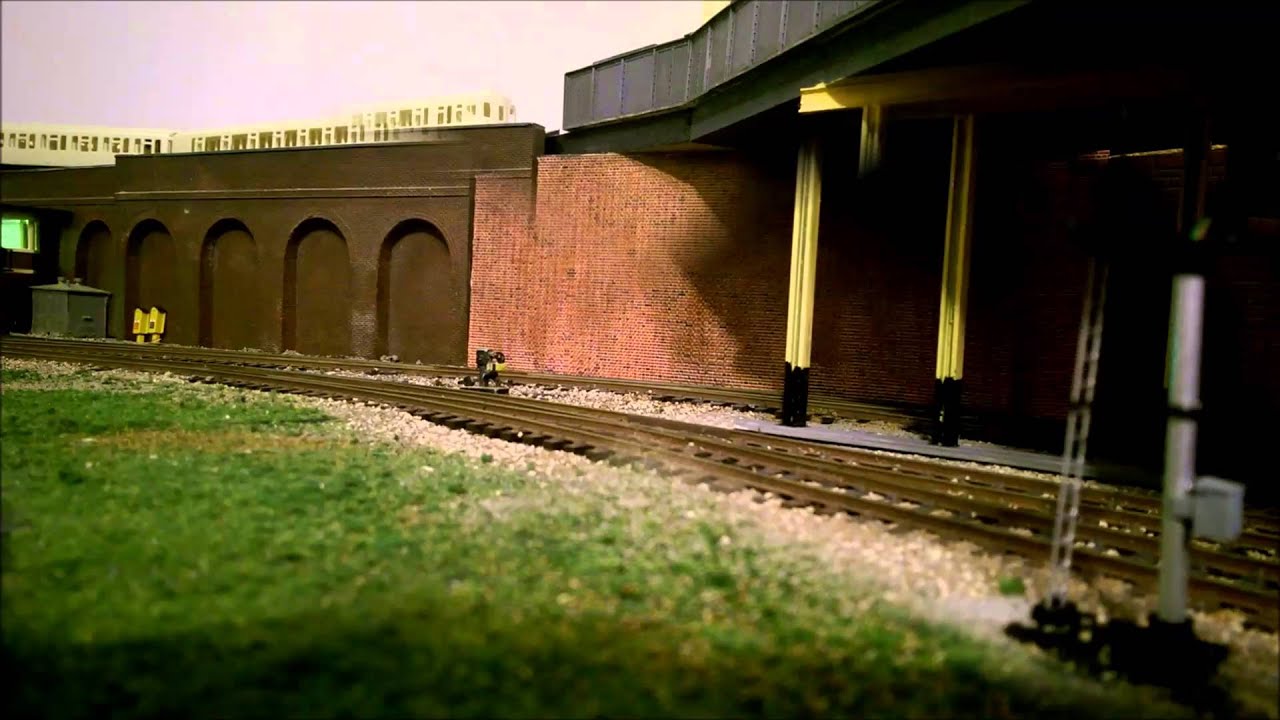 Bachmann MLV plus 2 x 4CEPs and kit-built LT CO/CP Stock Running Near ...