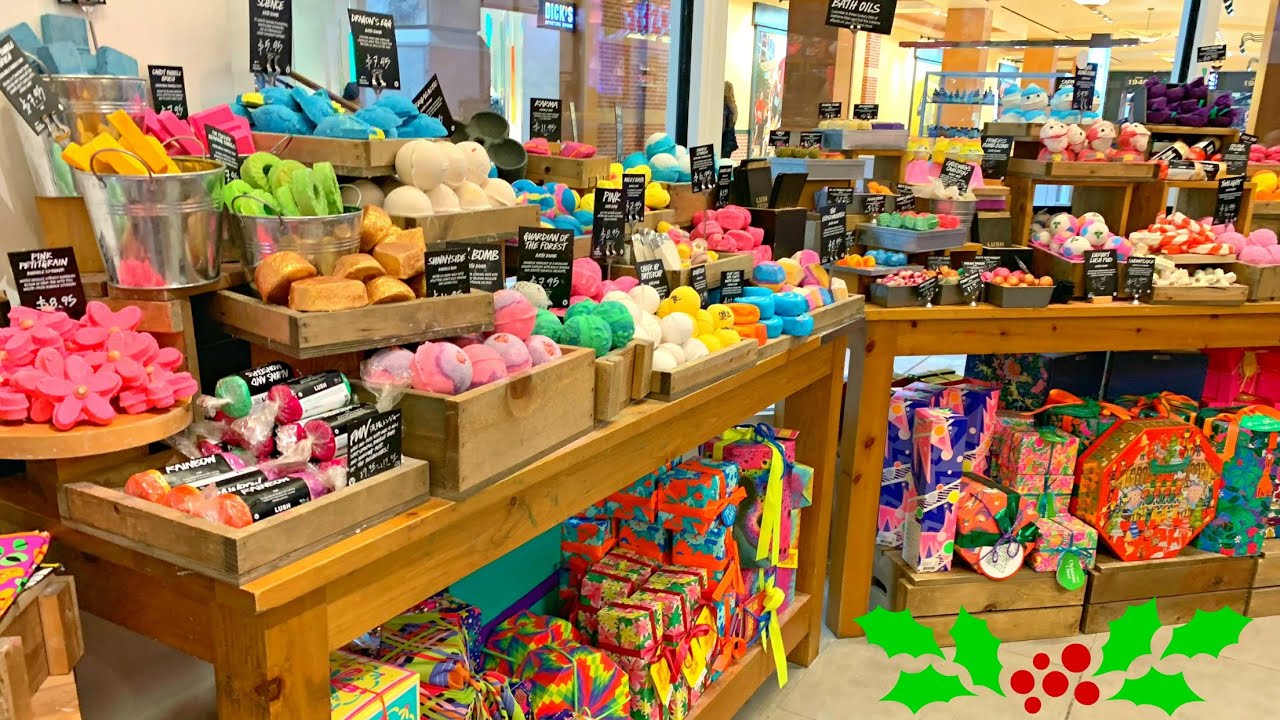 Lush Holiday Collection - Lush Store Walkthrough and fun finds - YouTube