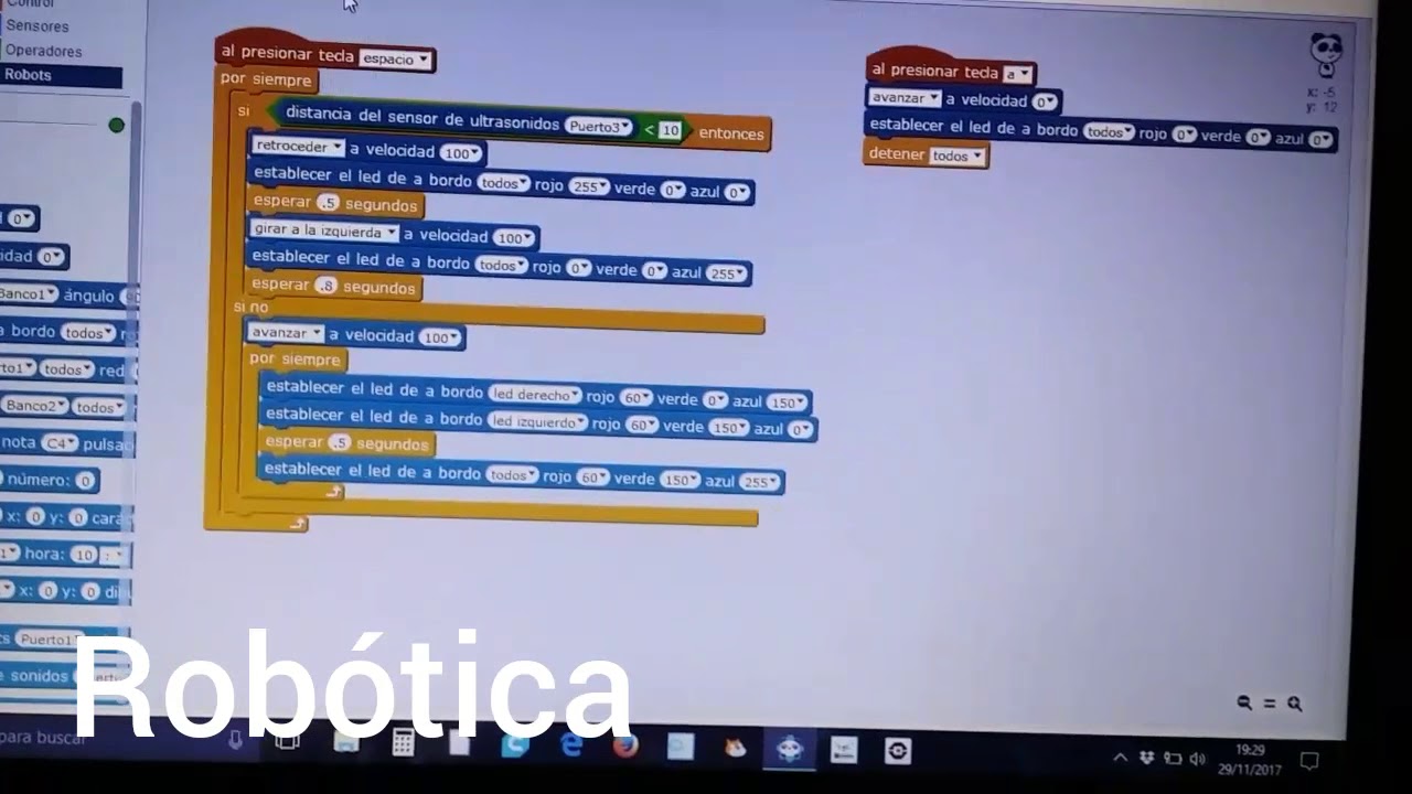 Programar un laberinto con mbot - YouTube