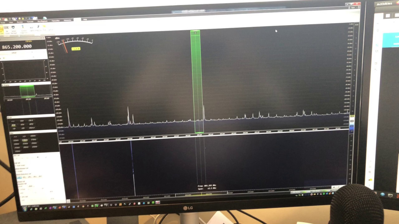 Mestastic (LoRa) RF Spectrum display - YouTube