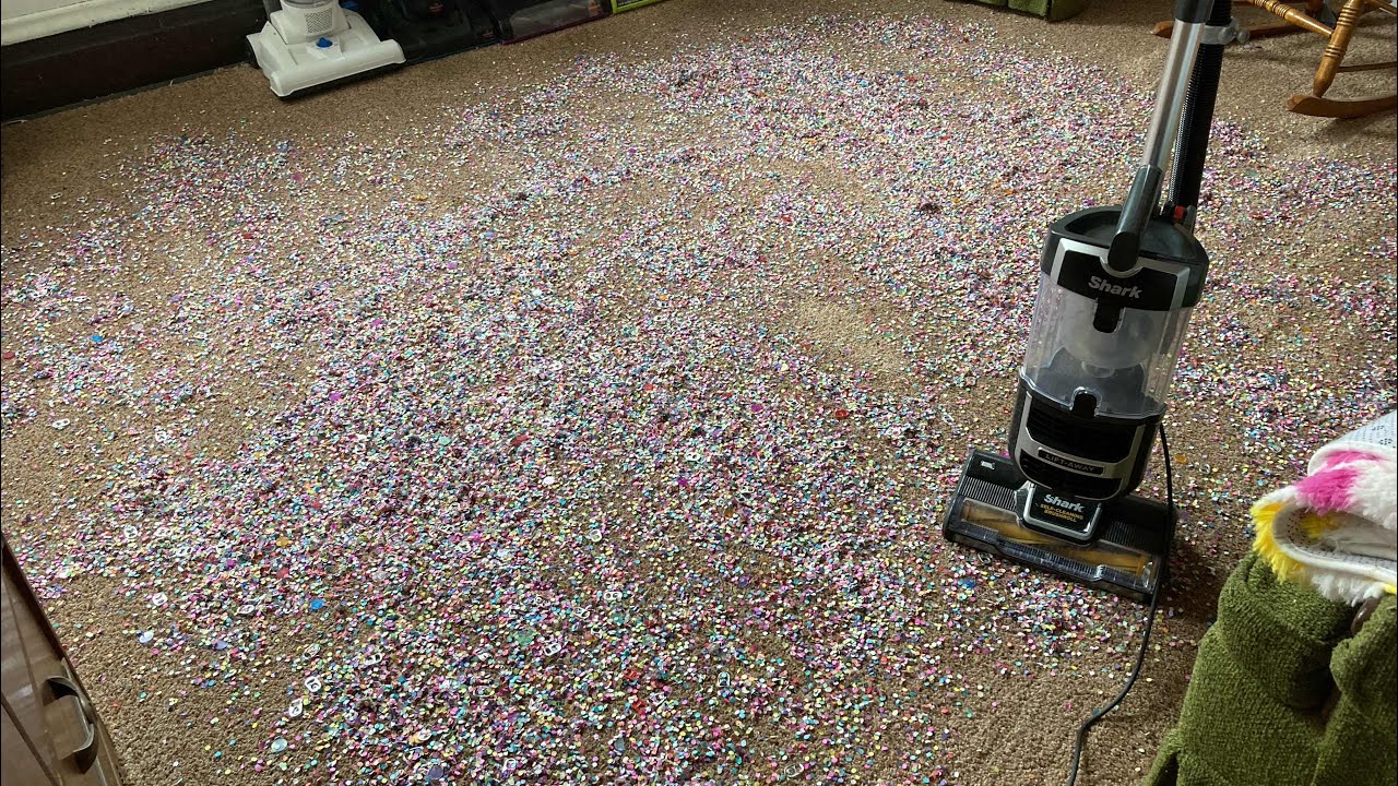 ‼️Full room mess test w/New Vac‼️Lil natural in beginning😘 #vaccum # ...