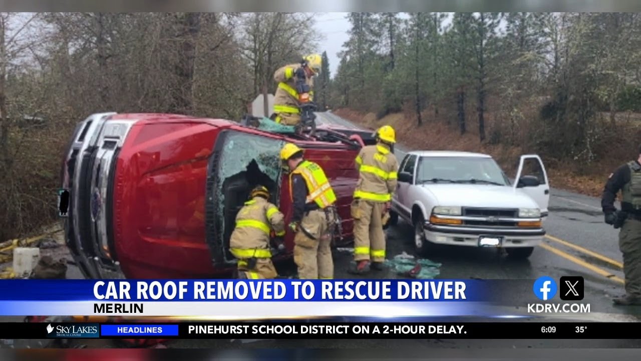 Car roof removed in Merlin crash rescue - YouTube