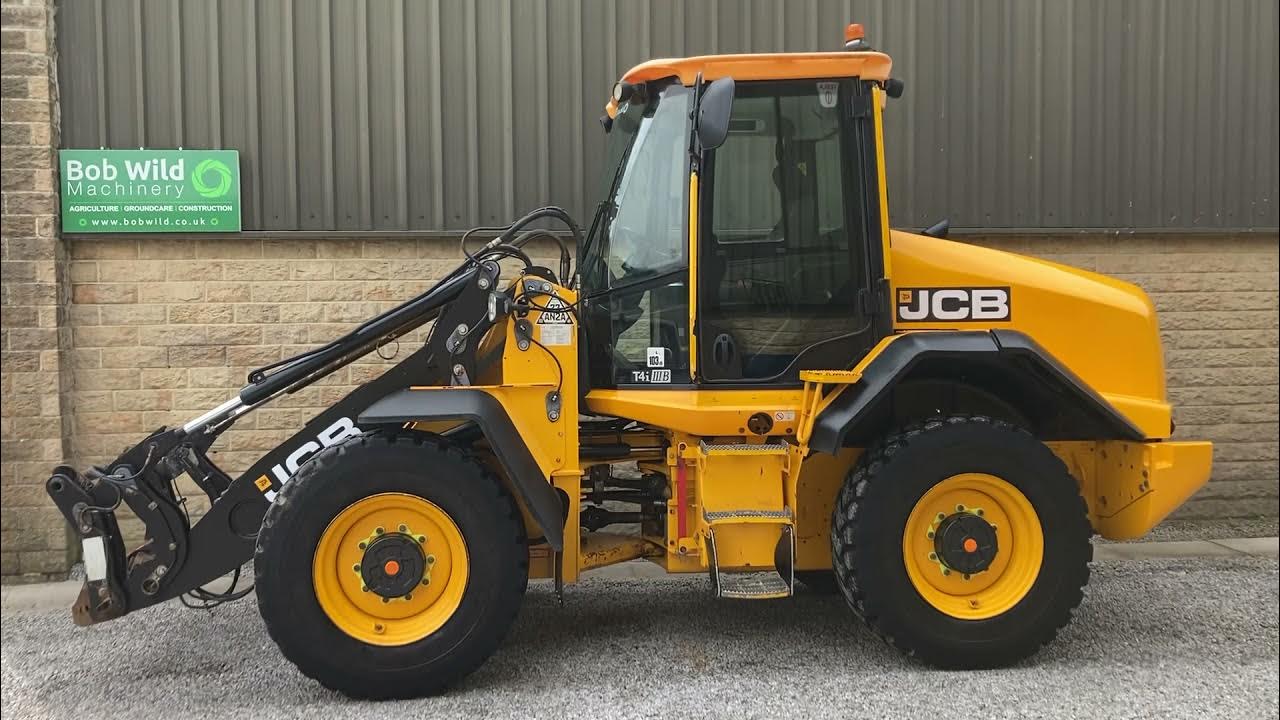 2015 JCB 411 HT - YouTube