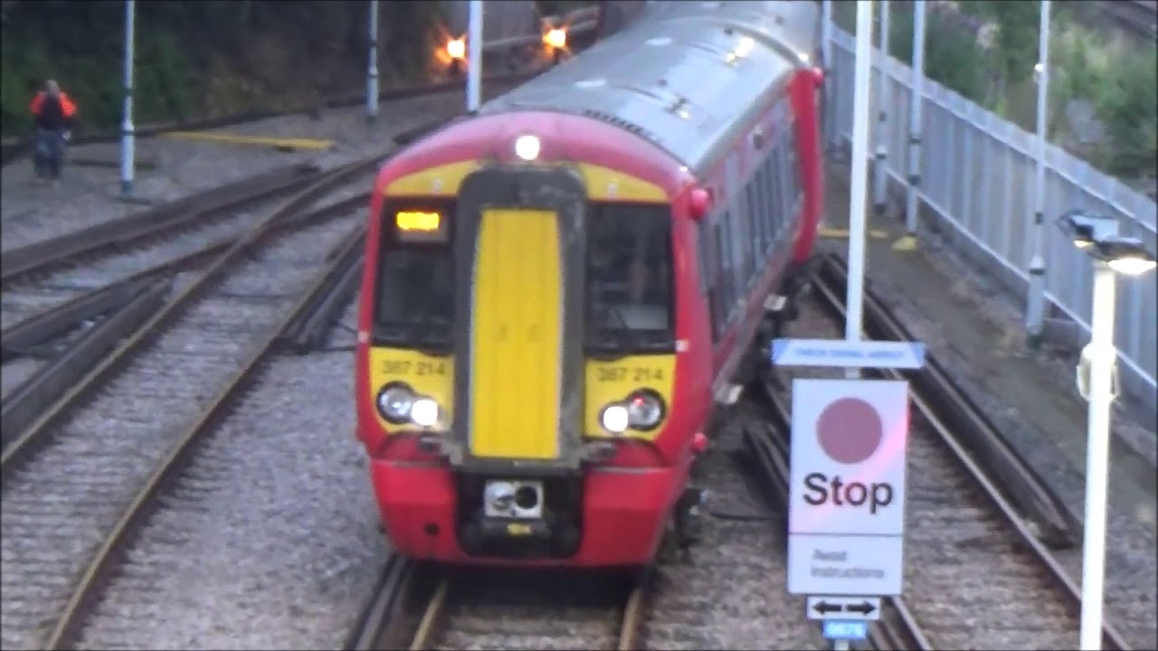 GX Electrostar class 387's rolling into the Hove Sidings, 8th July 2020 ...