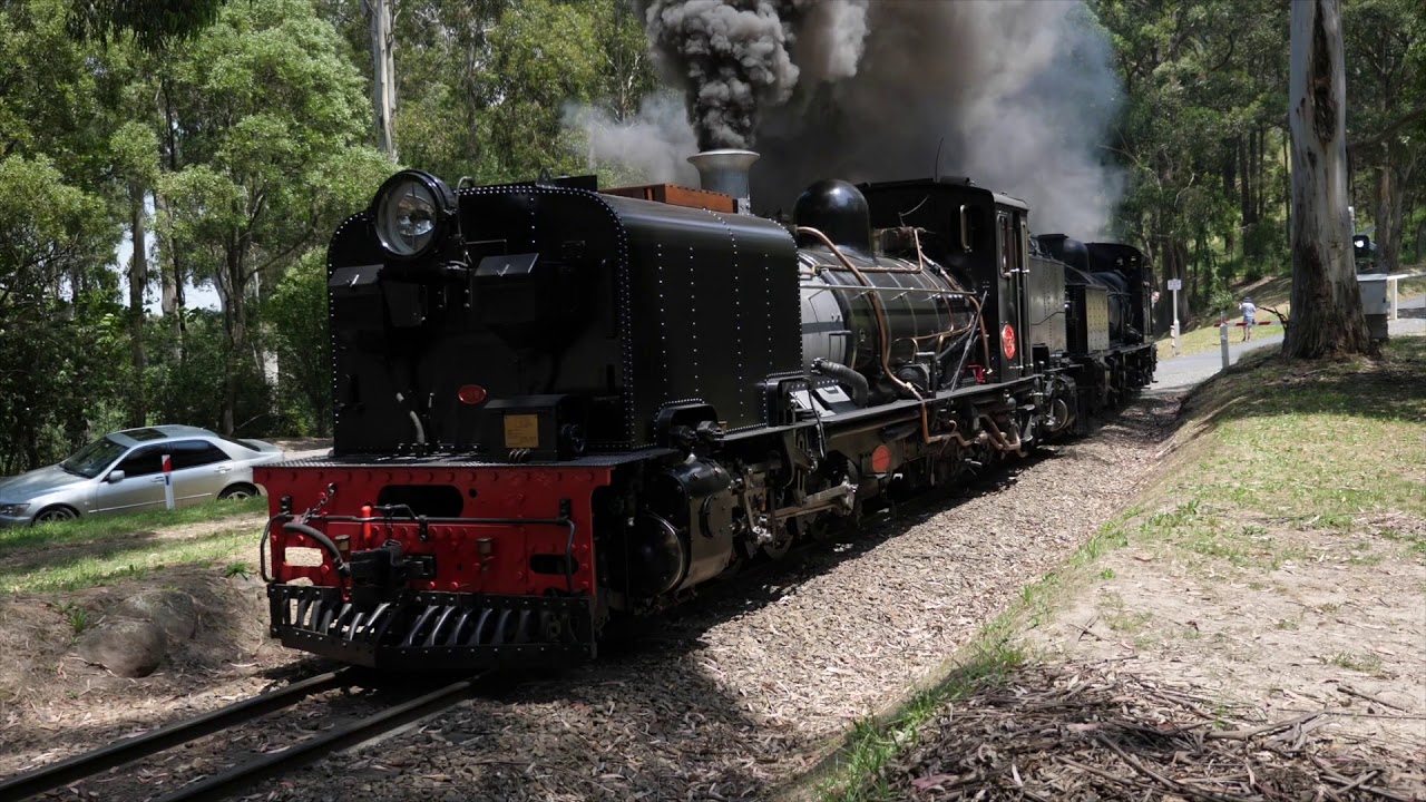 NGG/16 129 Returns in Australia | At Puffing Billy - YouTube