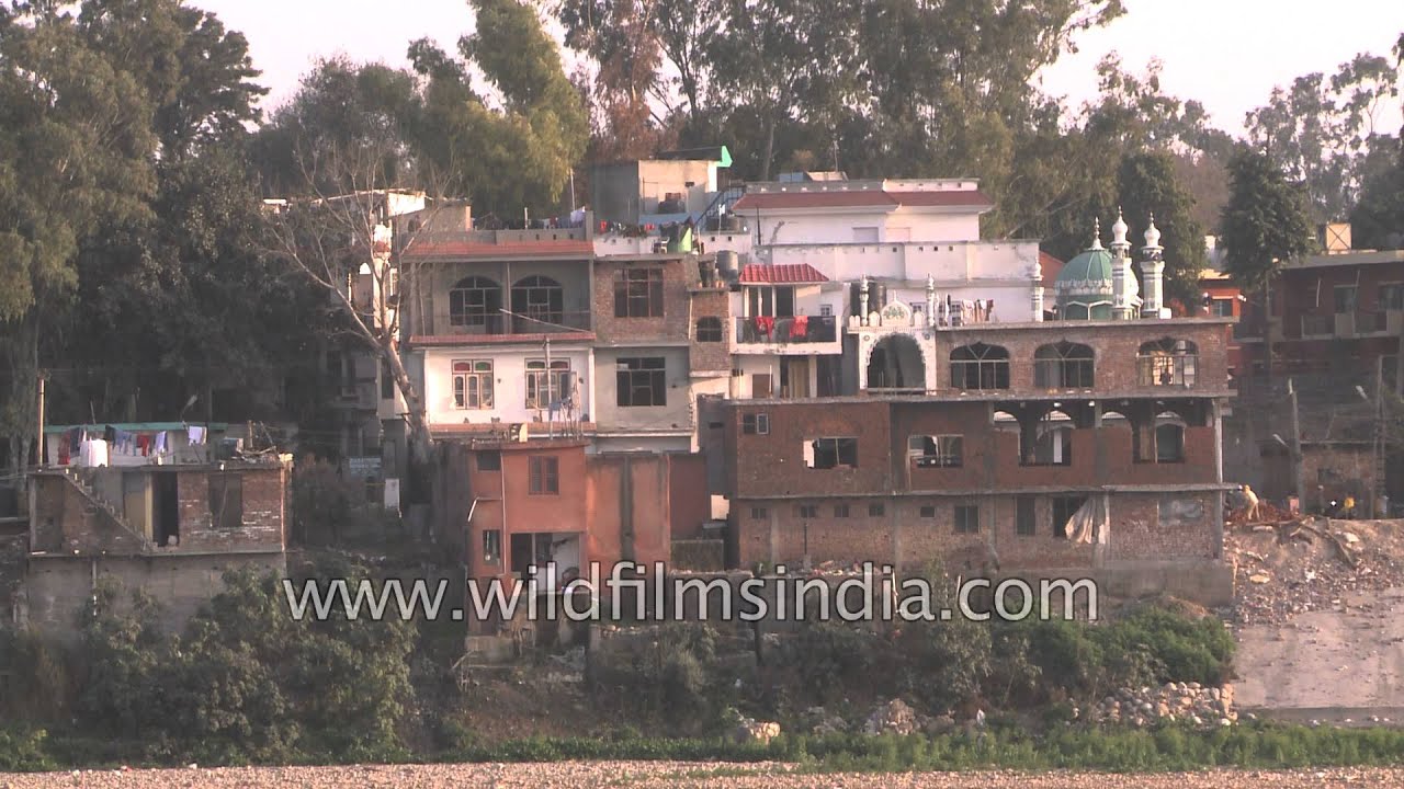 Tawi River flowing in Jammu - YouTube