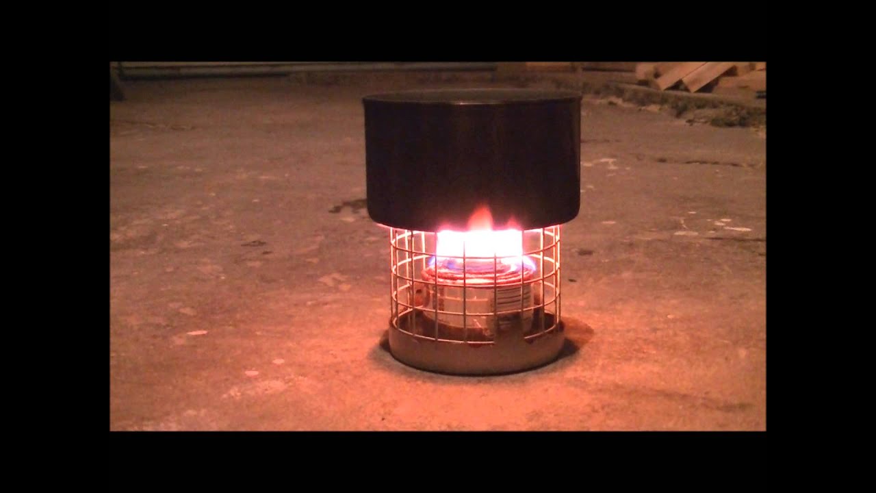 Wax burning stove, boil test - YouTube
