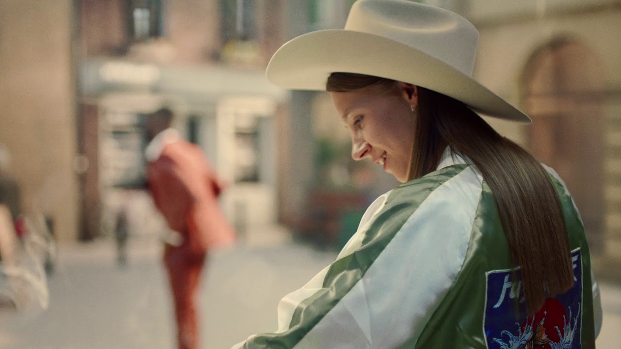 Current Account Switch Service | The Magic of Switching - YouTube