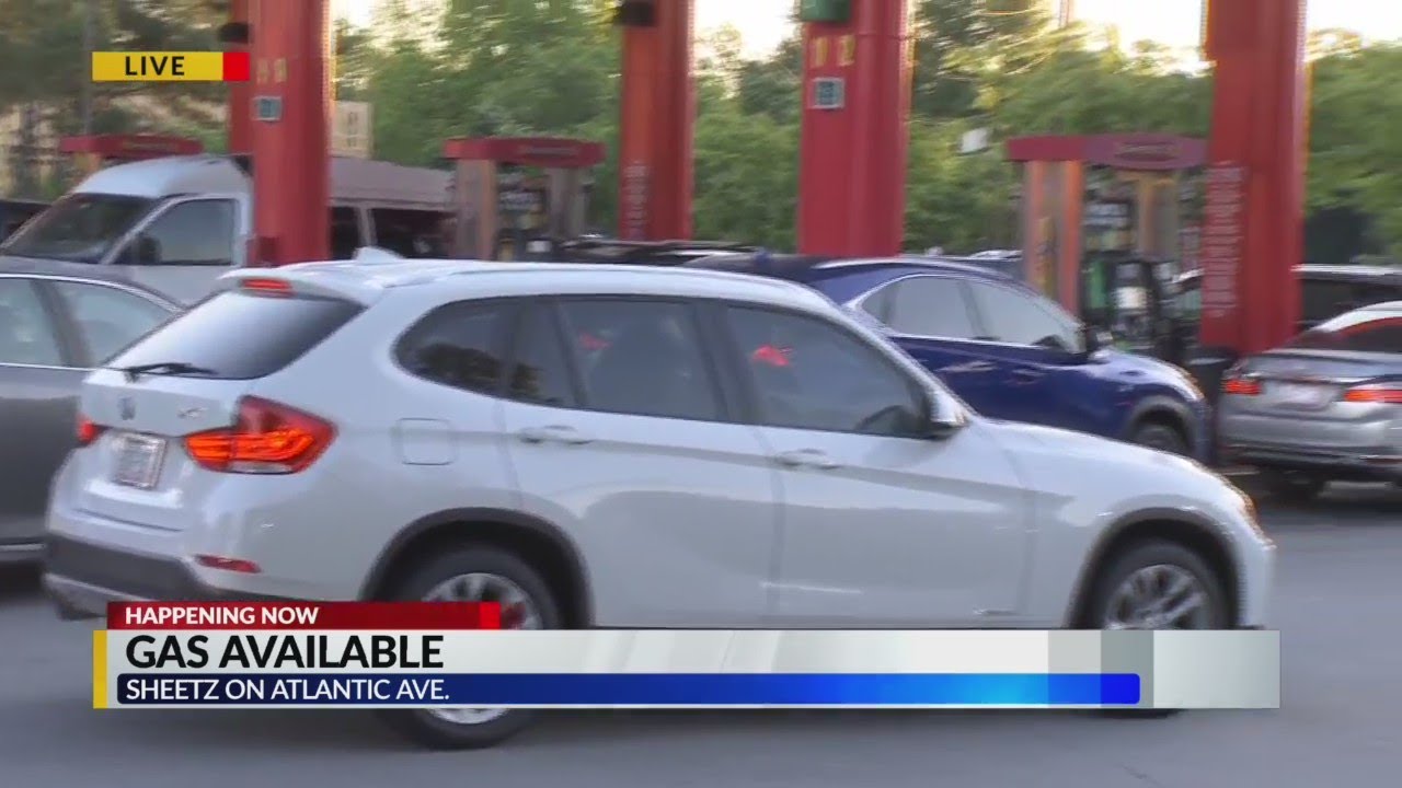 Triangle gas stations with fuel becoming packed Friday morning - YouTube