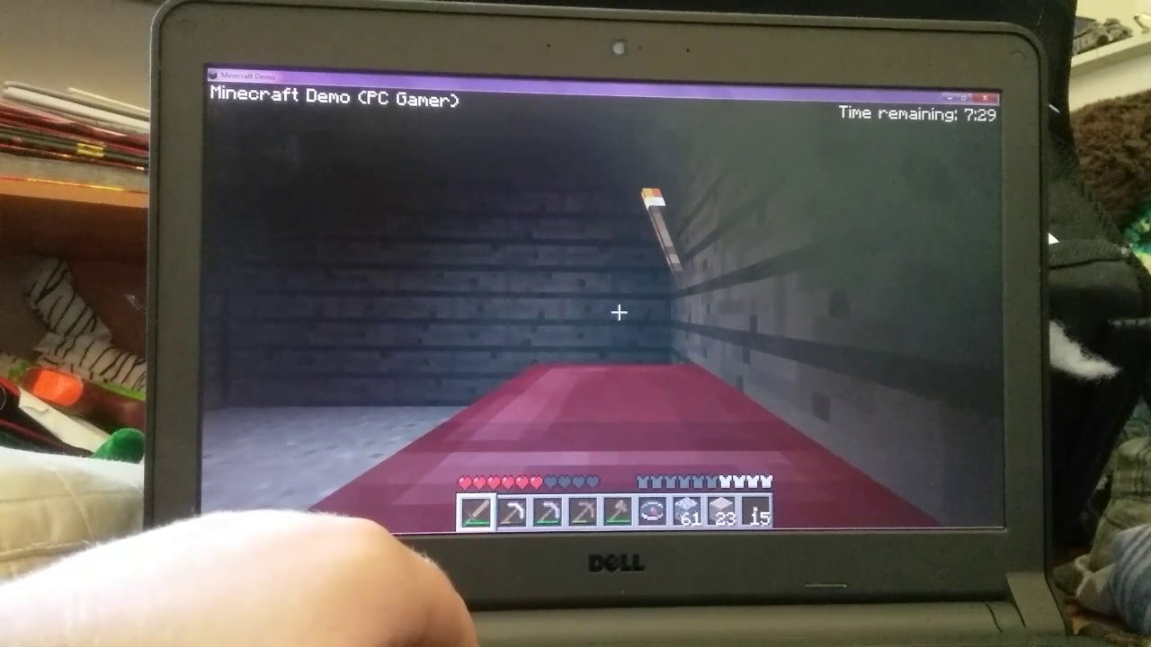 Minecraft pc demo, what happens when time runs out.... - YouTube